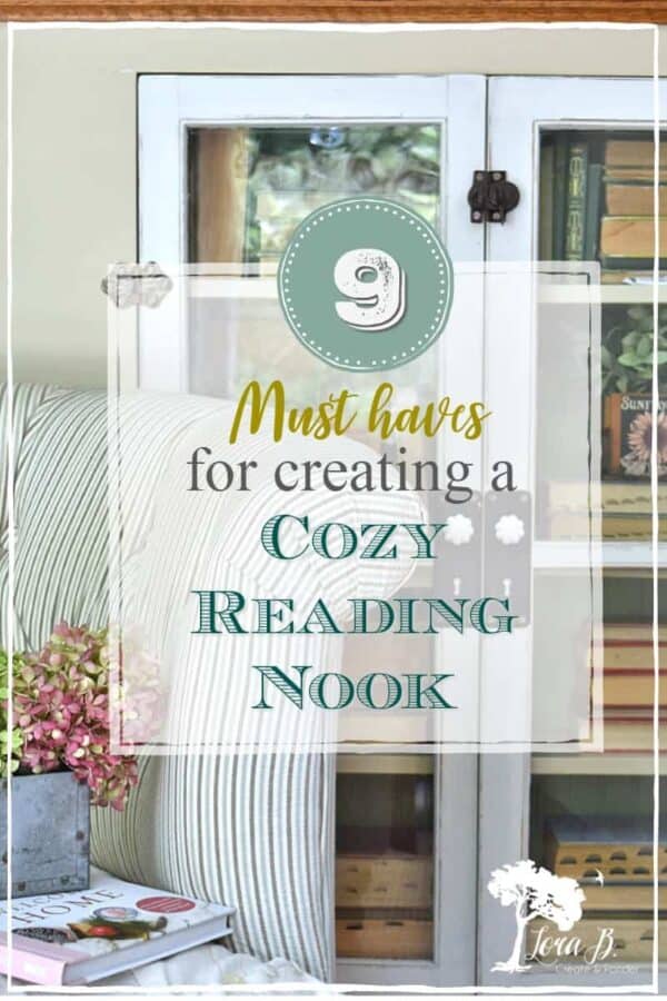9 Must-Haves for Creating a Cozy Sitting Area in the Kitchen - Lora ...