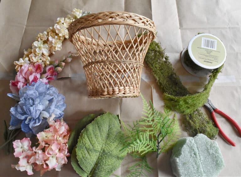 Simple Spring Basket Door Decor - Lora Bloomquist~Create & Ponder