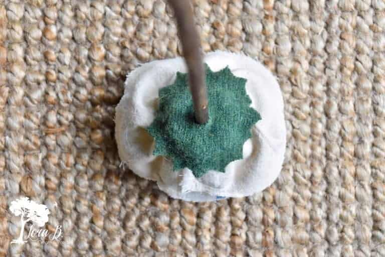 DIY Fabric Roses, Vintage Farmhouse Style - Lora Bloomquist~Create & Ponder