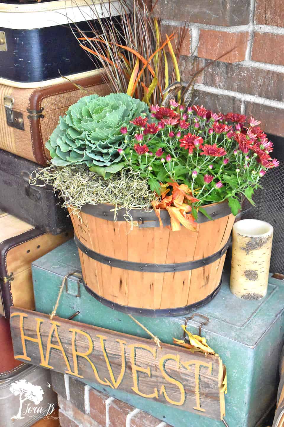 35+ Decorative Vase Filler Ideas for Beautiful (& easy) Fall Decor ...