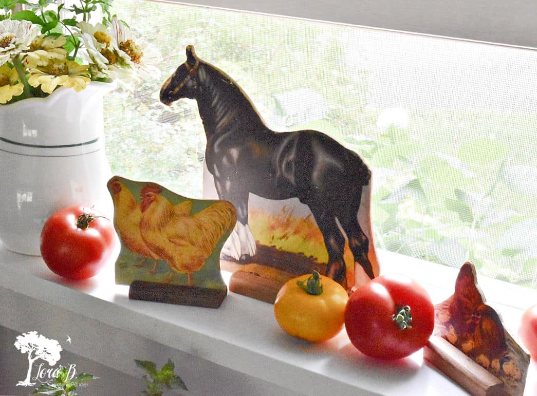 Decorating with Farm Animals, Vintage Style - Lora Bloomquist~Create ...