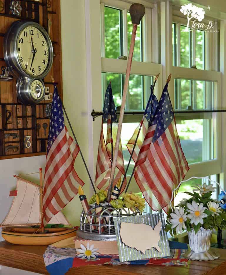 25 Best Patriotic Decor & DIY Ideas with Vintage Repurposed Junk - Lora ...