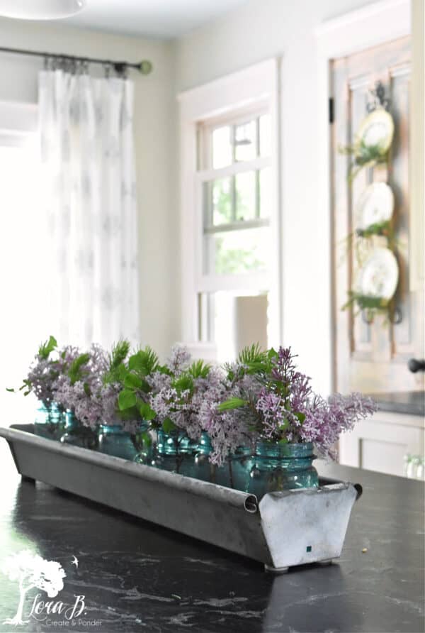 Creative Ideas for Galvanized Buckets and Vintage Containers - Lora ...