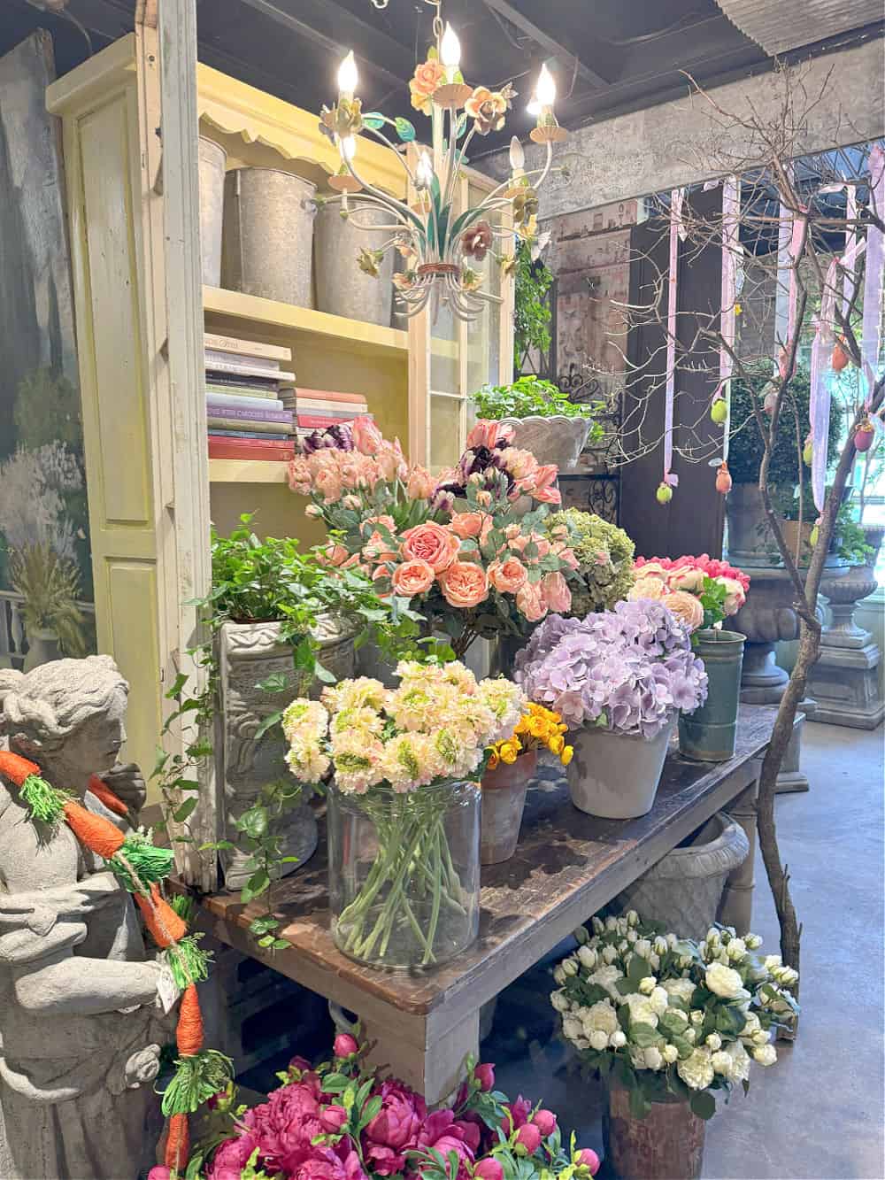 A Glimpse Into My Favorite Floral Gift Shop - Lora Bloomquist~Create ...