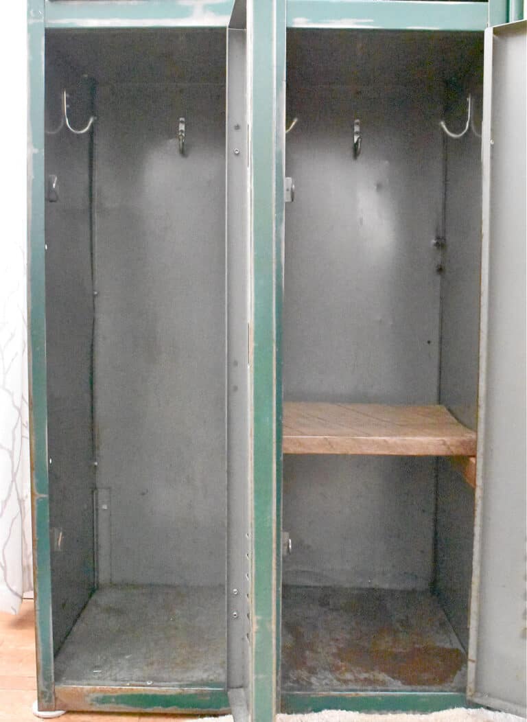 9 Great Reasons to Include Vintage Lockers in Your Home Decor - Lora ...