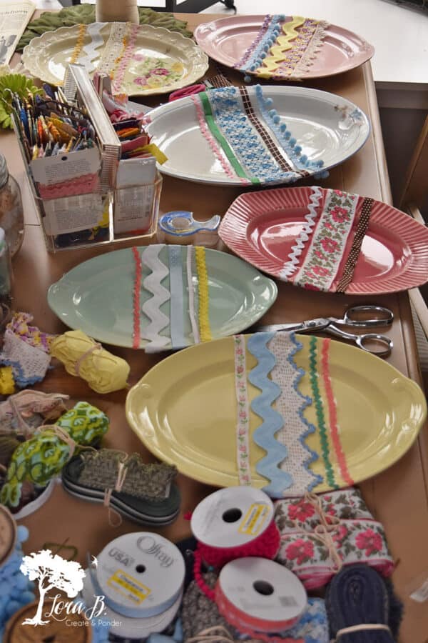 10 Pretty Display Ideas to Turn Your Dishware into Decor - Lora ...