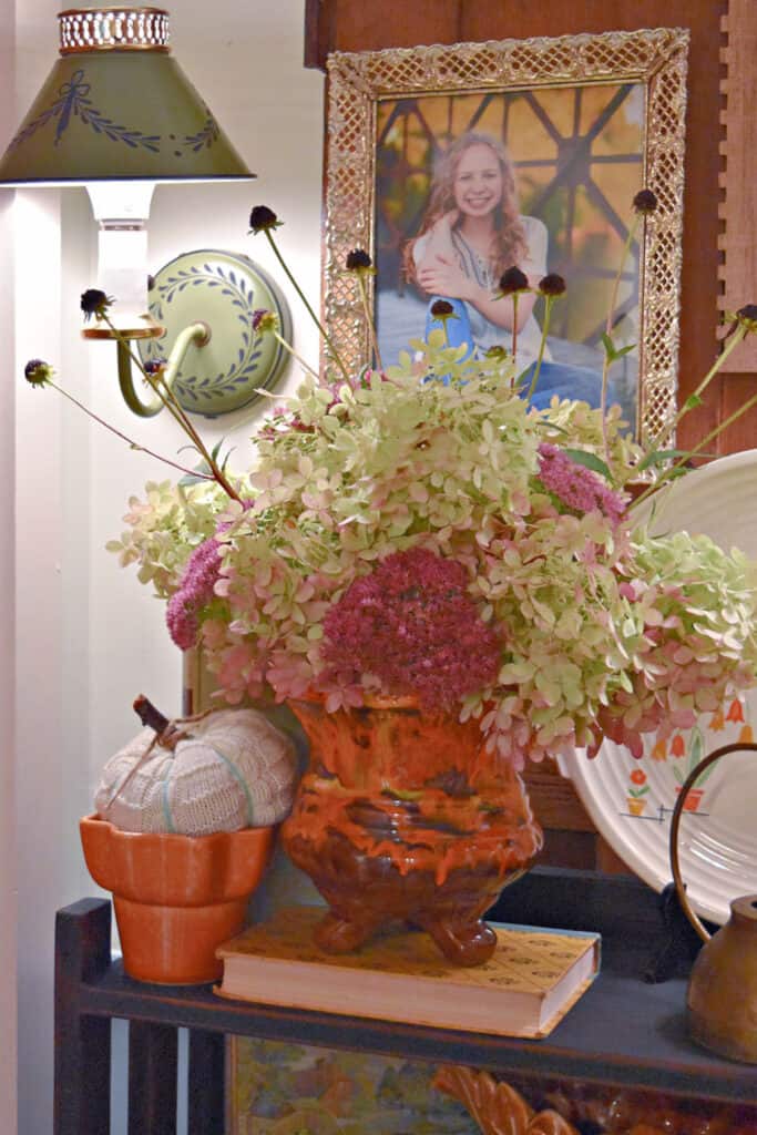 5 Ways to Creatively (& beautifully) Display Your Vintage Pottery ...