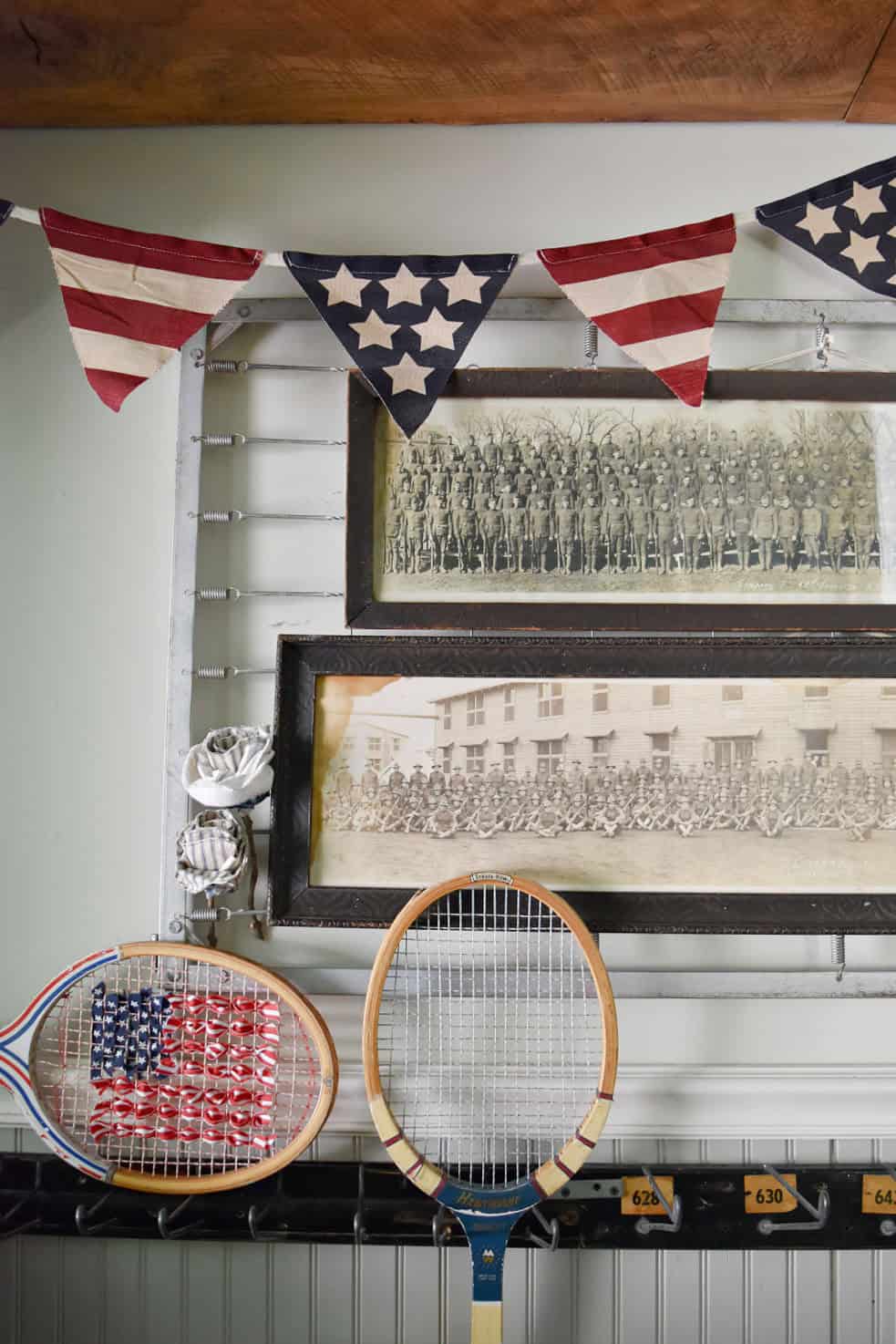 Vintage Patriotic Decorating Ideas for Nostalgic Style - Lora ...