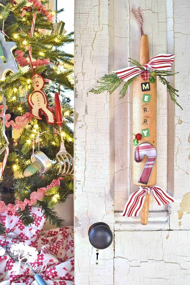 21 Upcycled and Repurposed Vintage Junk Decor Ideas for Christmas ...
