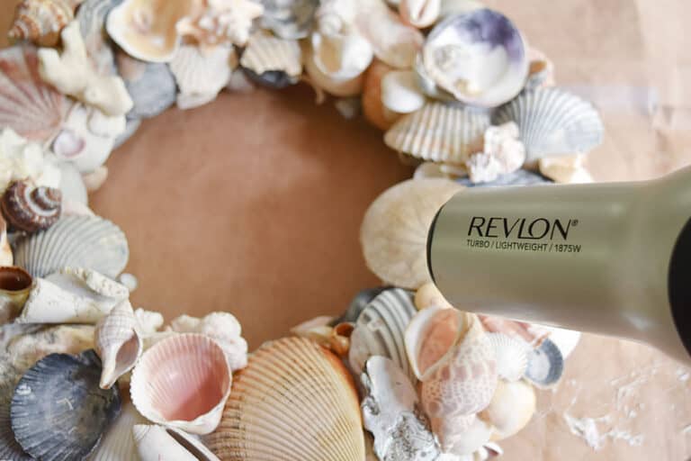 How to Make a Sentimental DIY Seashell Wreath - Lora Bloomquist~Create ...