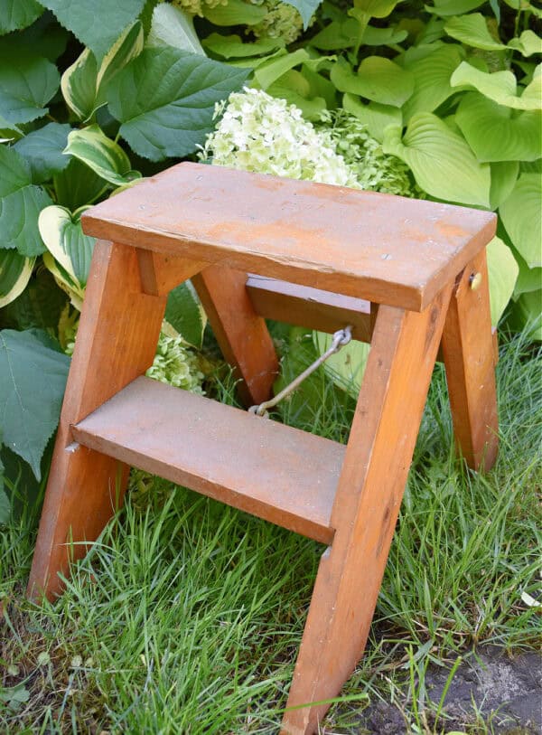 Best Tips to Thrift and Revive Old Stools - Lora Bloomquist~Create & Ponder