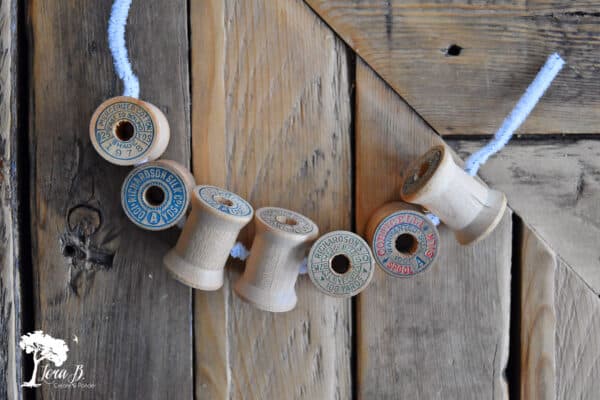 Vintage Thread Spool Mini Wreath How-To - Lora Bloomquist~Create & Ponder
