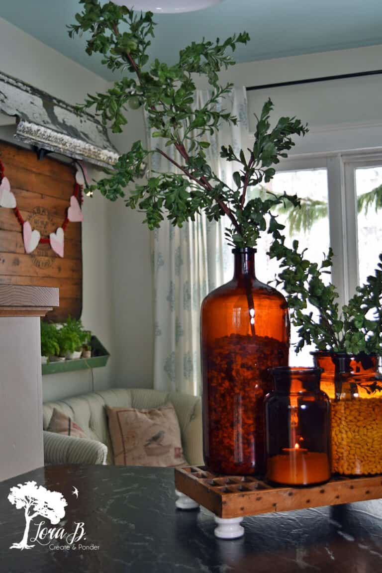 13+ Beautiful Ways to Decorate with Amber Glass - Lora Bloomquist ...